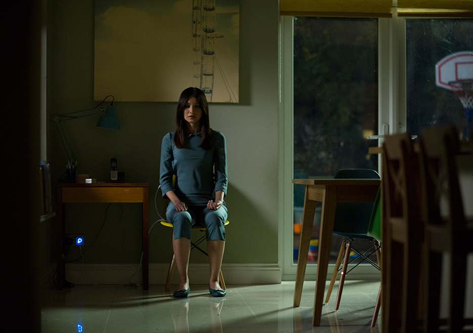 HUMANS - HUMANS Season 1 Photos - AMC
