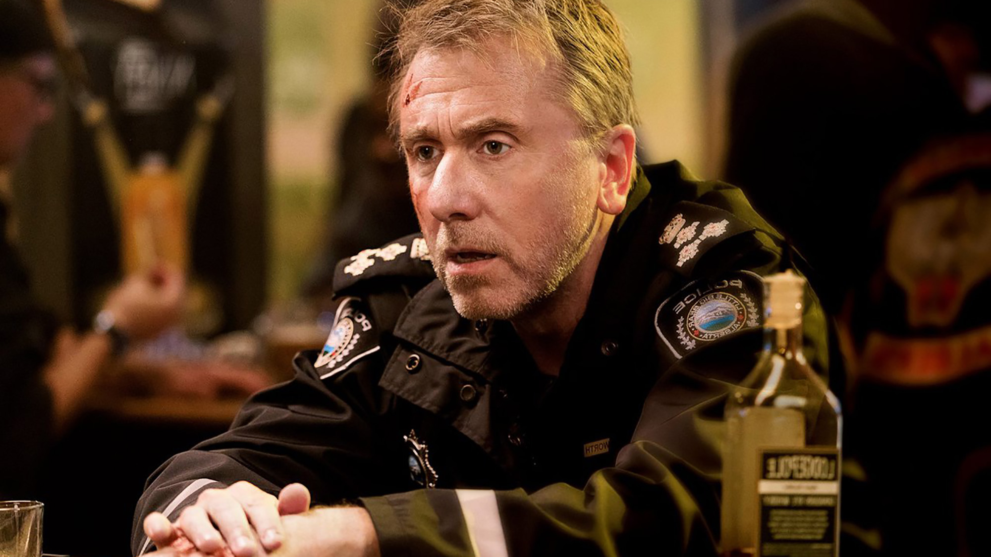 First Look: ‘Twin Peaks’ Star Tim Roth Portrays Detective-Turned-Police ...